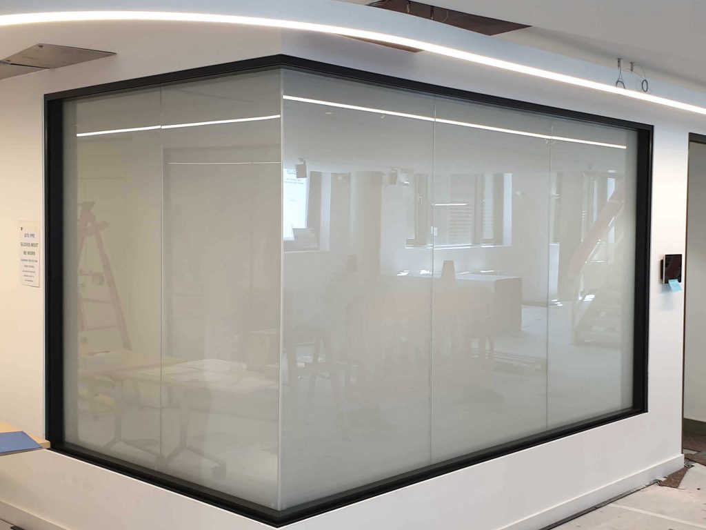 Smart Glass Privacy Solutions for Commericial Offices | Priviglaze